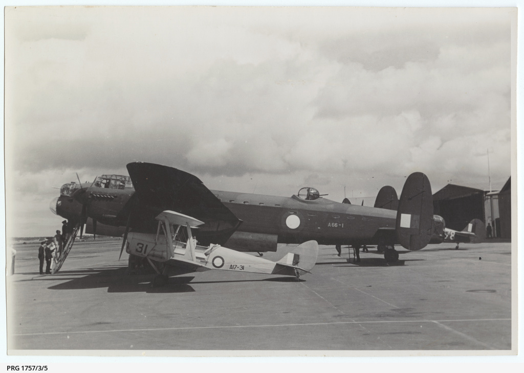 Planes at Parafield Airport • Photograph • State Library of South Australia