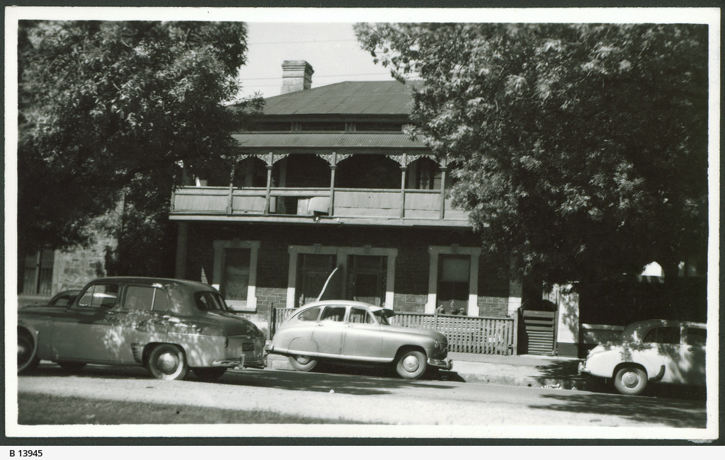 Hurtle Square • Photograph • State Library of South Australia