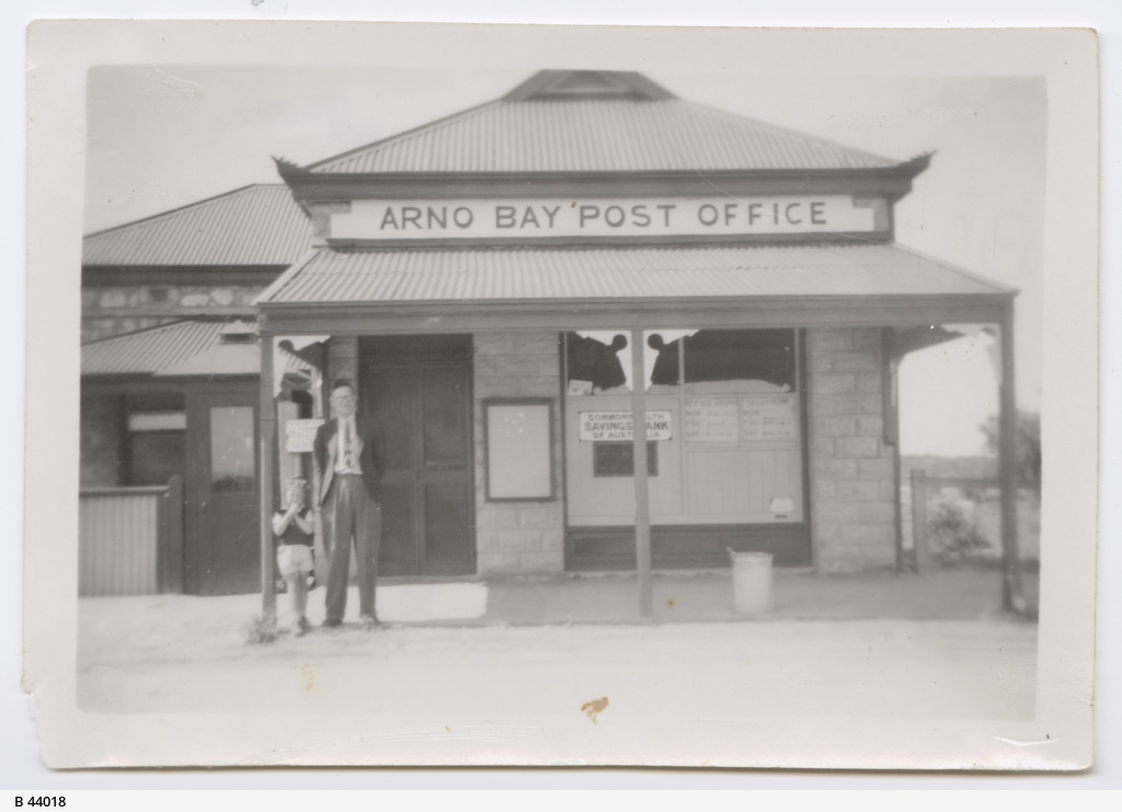 Postal Service, Arno Bay • Photograph • State Library of South Australia