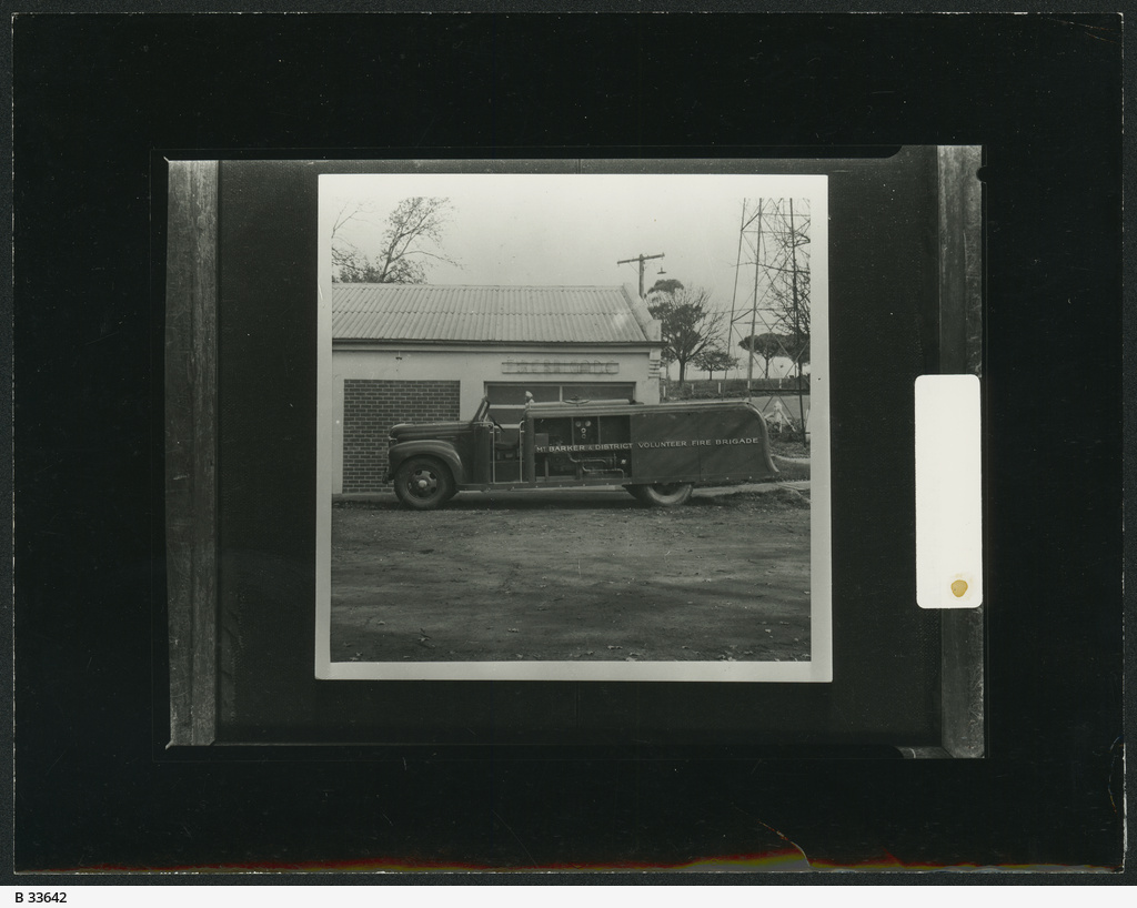 Fire Station and fire truck, Mount Barker • Photograph • State Library ...