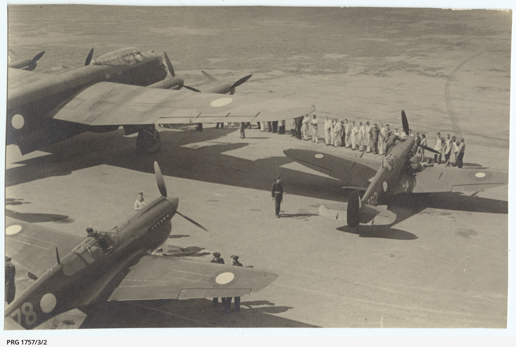 Planes at Parafield Airport • Photograph • State Library of South Australia